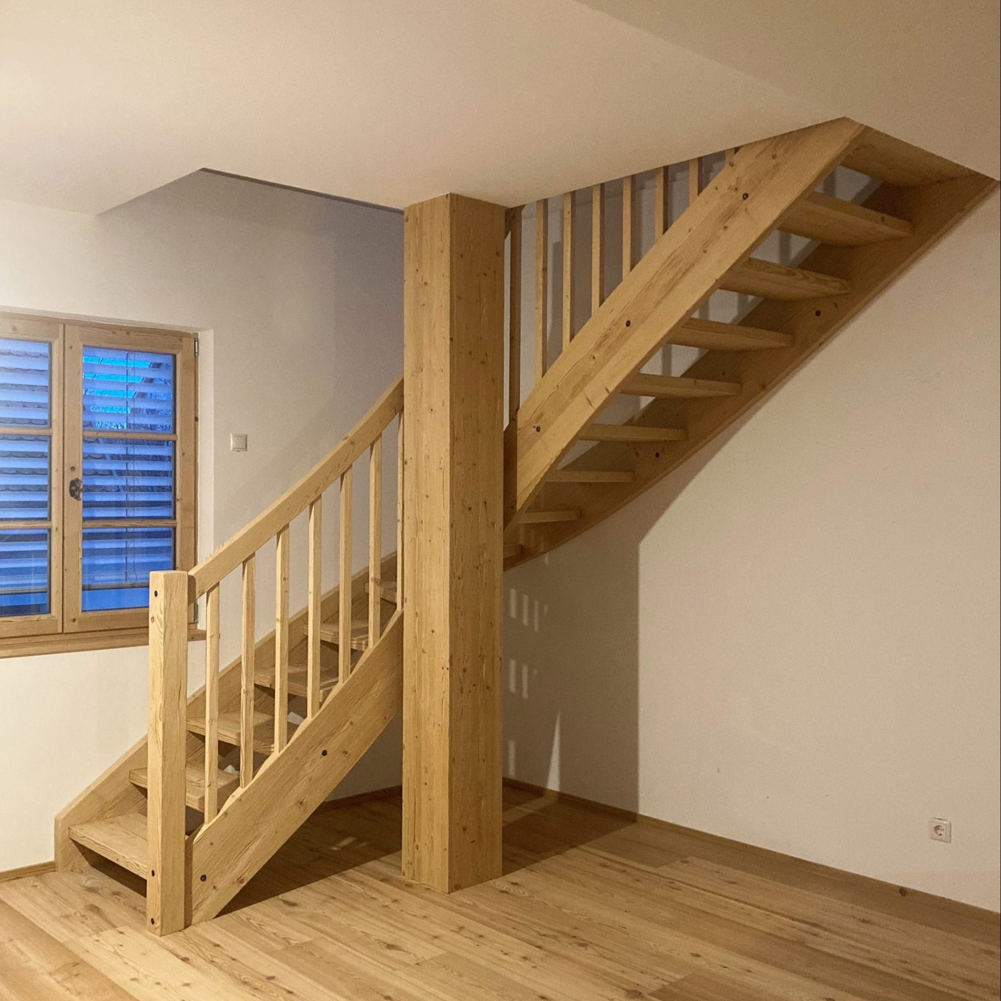 Fertige Stiegen und Geländer - Steinkogler - Stiegen, Geländer ...